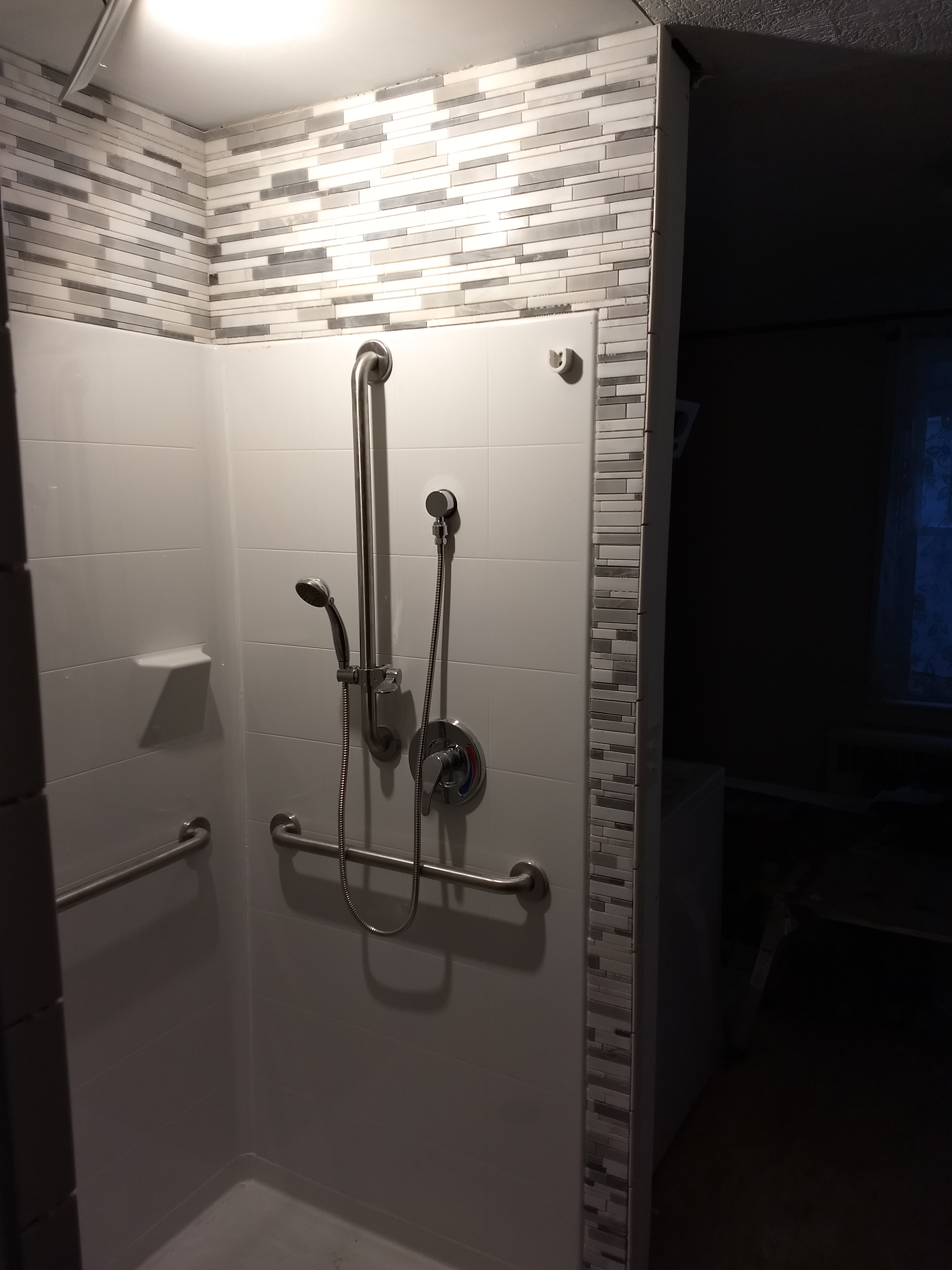 Customer reviews-Freedom Showers by Accessibility Profession